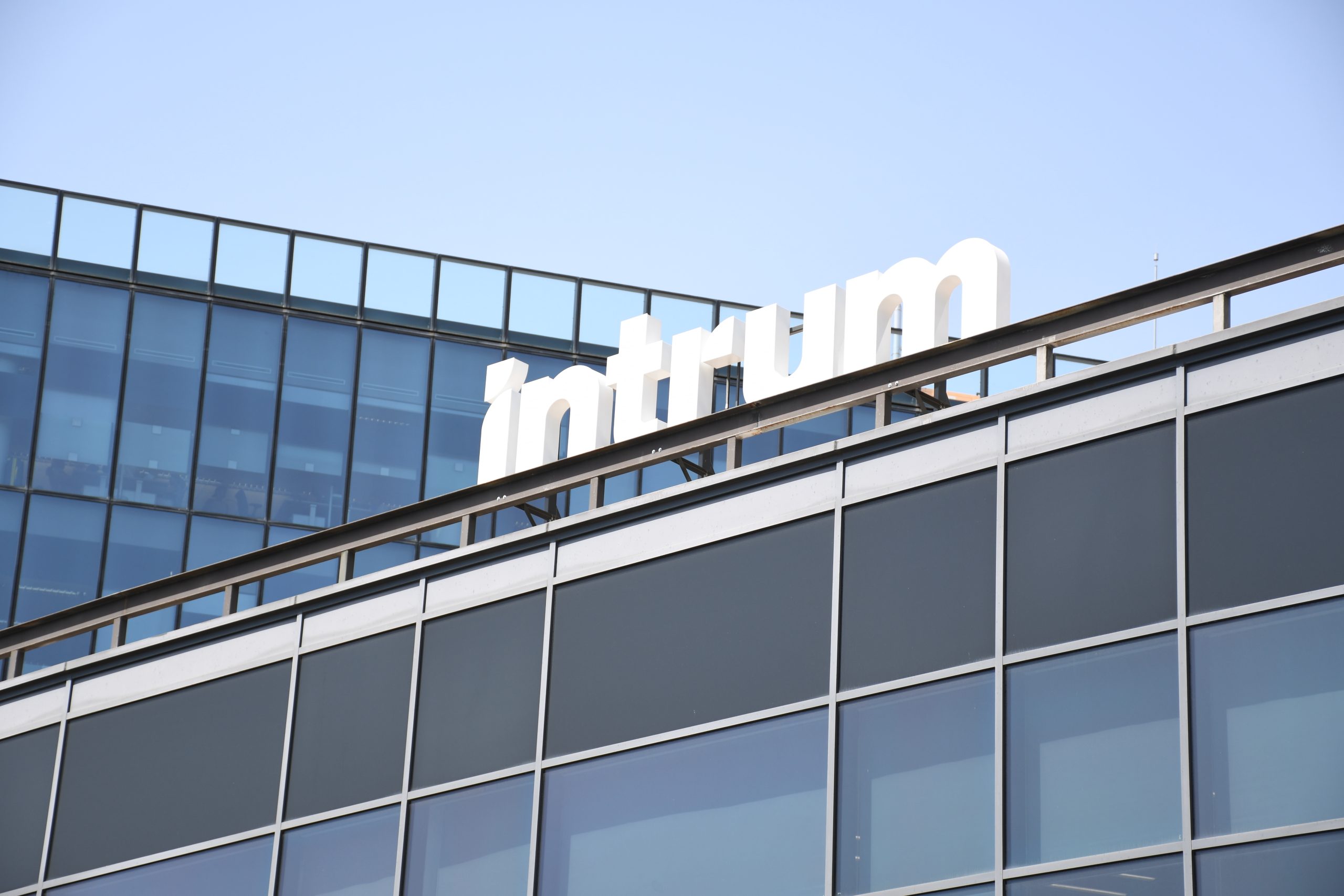 Intrum skaber 450 nye arbejdspladser på Costa del Sol – La Danesa